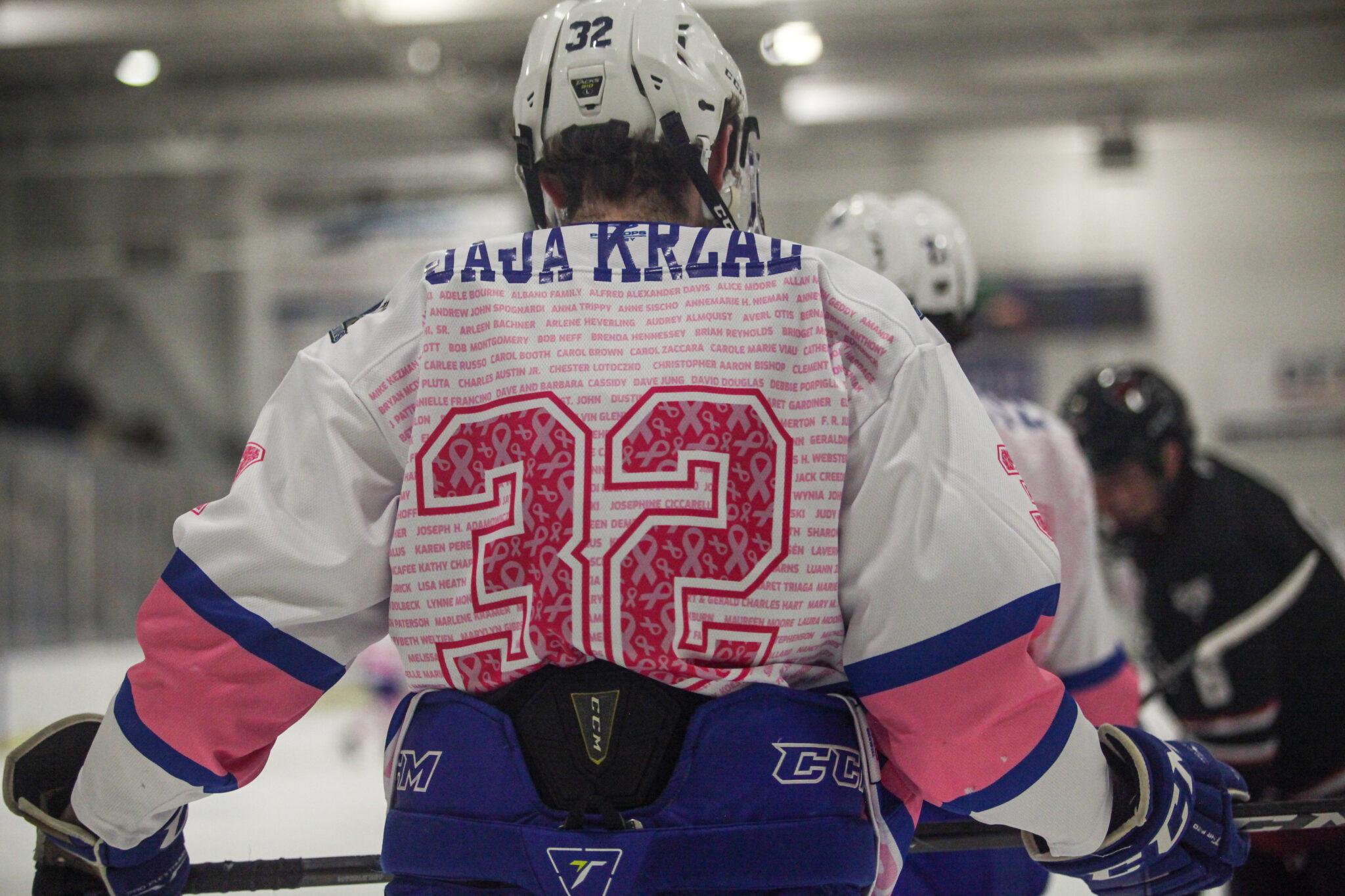 [Pink the Rink] Think Pink Photo Gallery - The Leader
